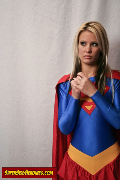 My very first shoot - the stunning Susan [Photoset] - Superheroine Blog